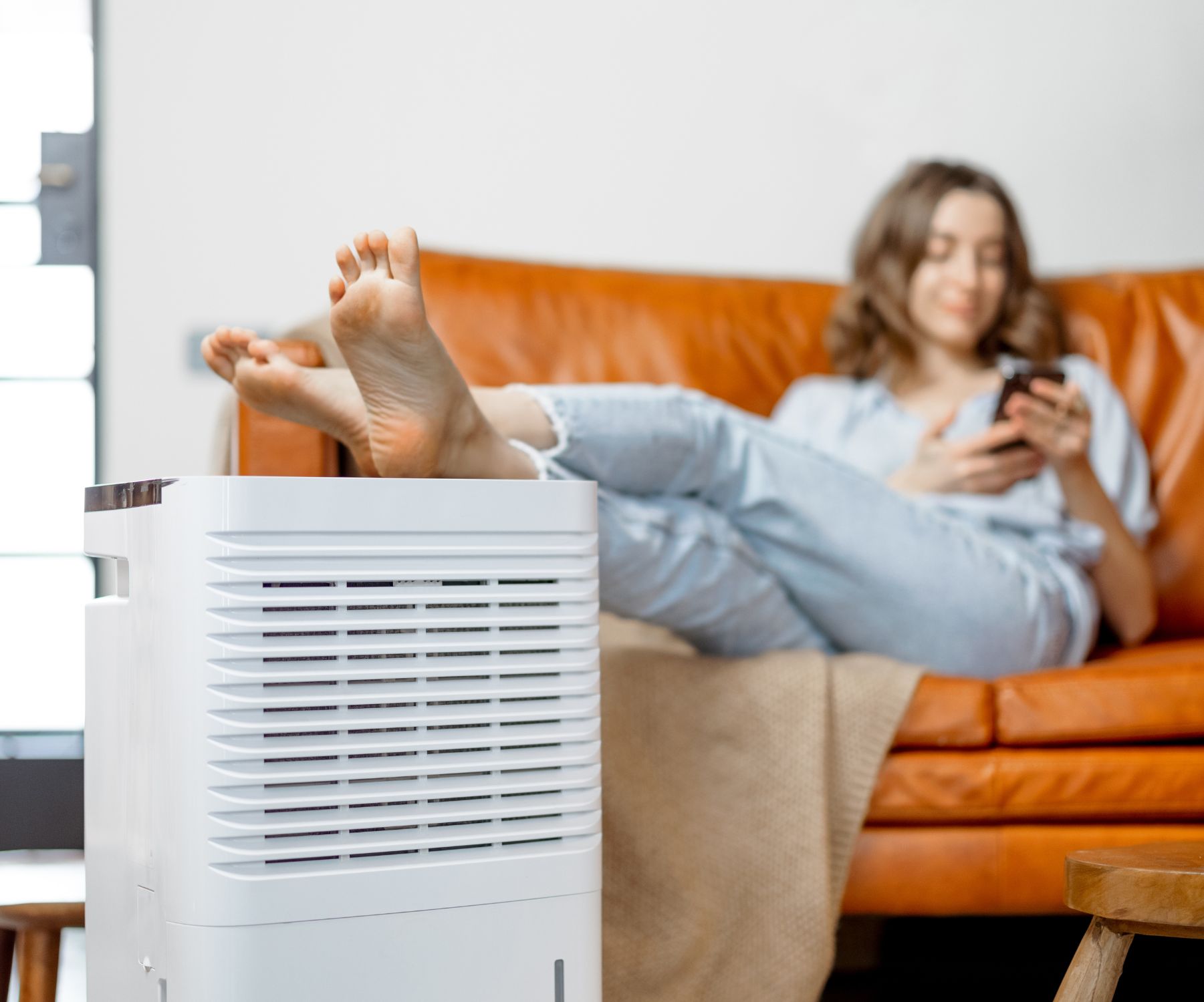 Can You Run an Air Purifier With the Window Open?